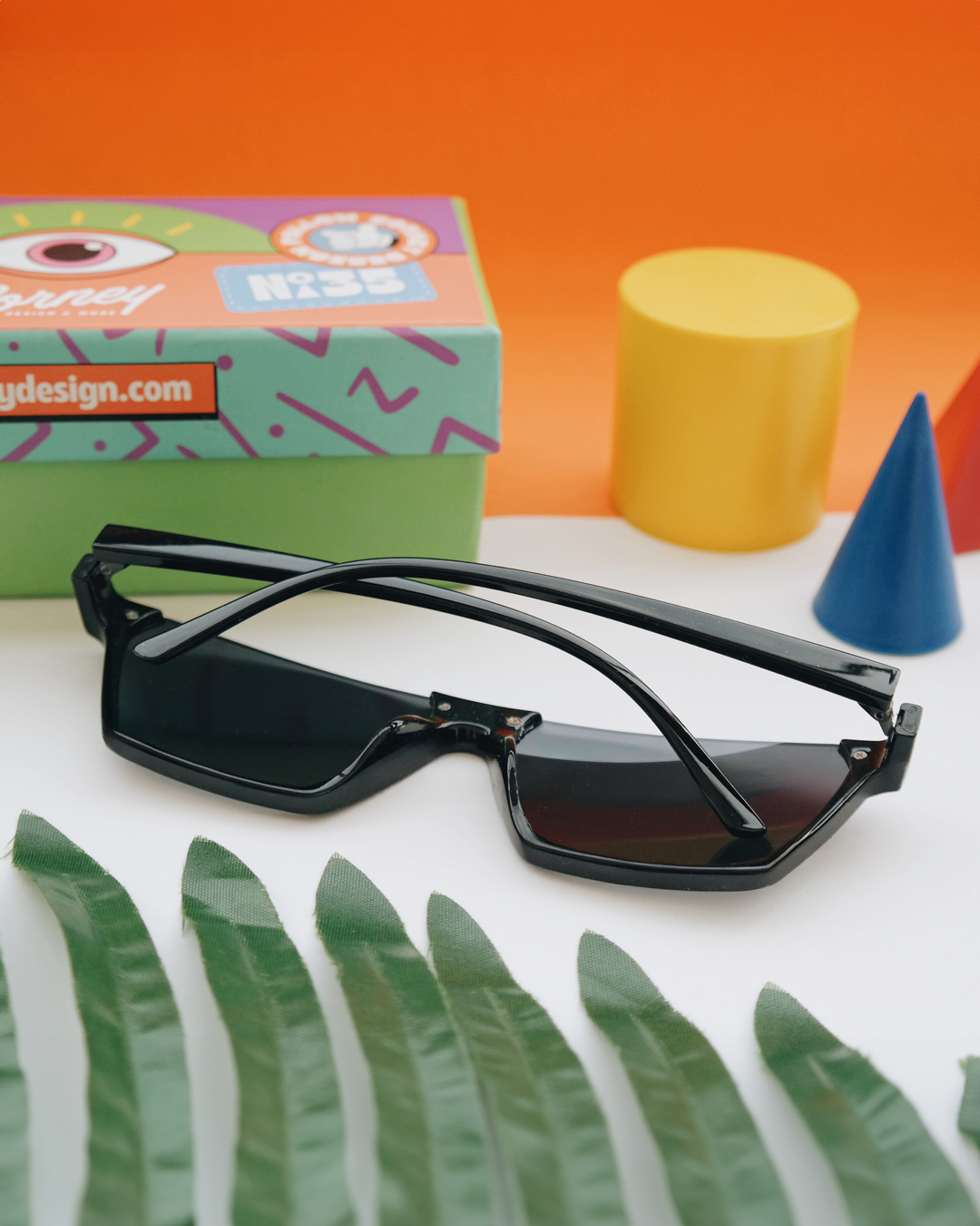 Güneş Gözlüğü - Corney Design